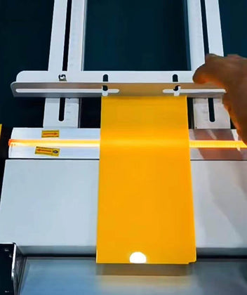 How to Bend Acrylic Sheets Without Breaking: A Guide – Beeplastic